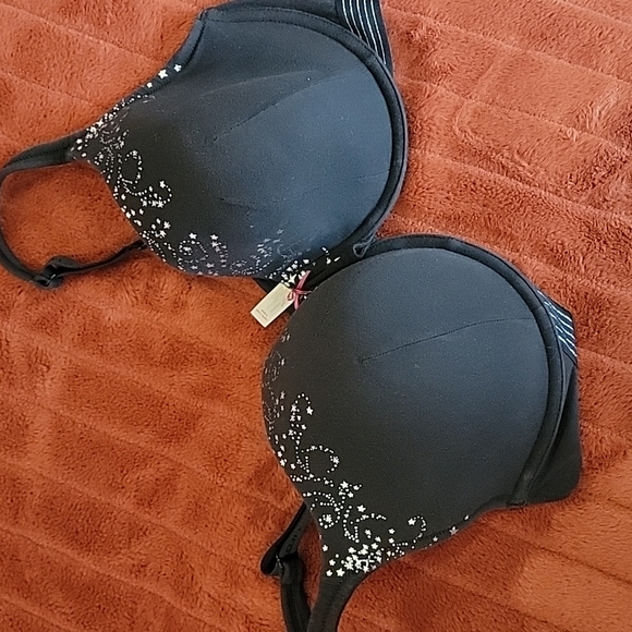 Cacique | Intimates & Sleepwear | Cacique 42ddd Black Starrynight Bra ...
